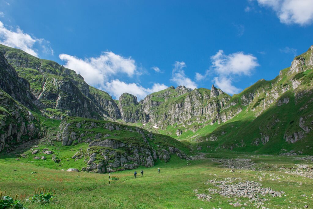 Summits of the Transylvanian Alps | Exodus